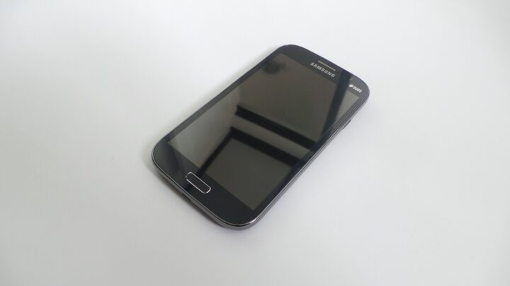 Review: Samsung Galaxy Grand DUOS (GT-I9082) - SamMobile - SamMobile