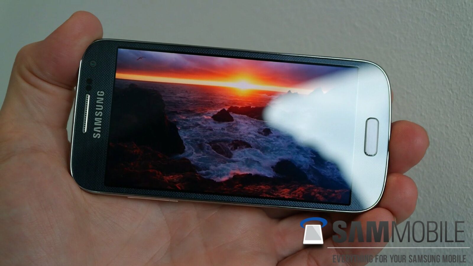 Samsung India officially announced the Galaxy S4 mini and Galaxy S4 ...