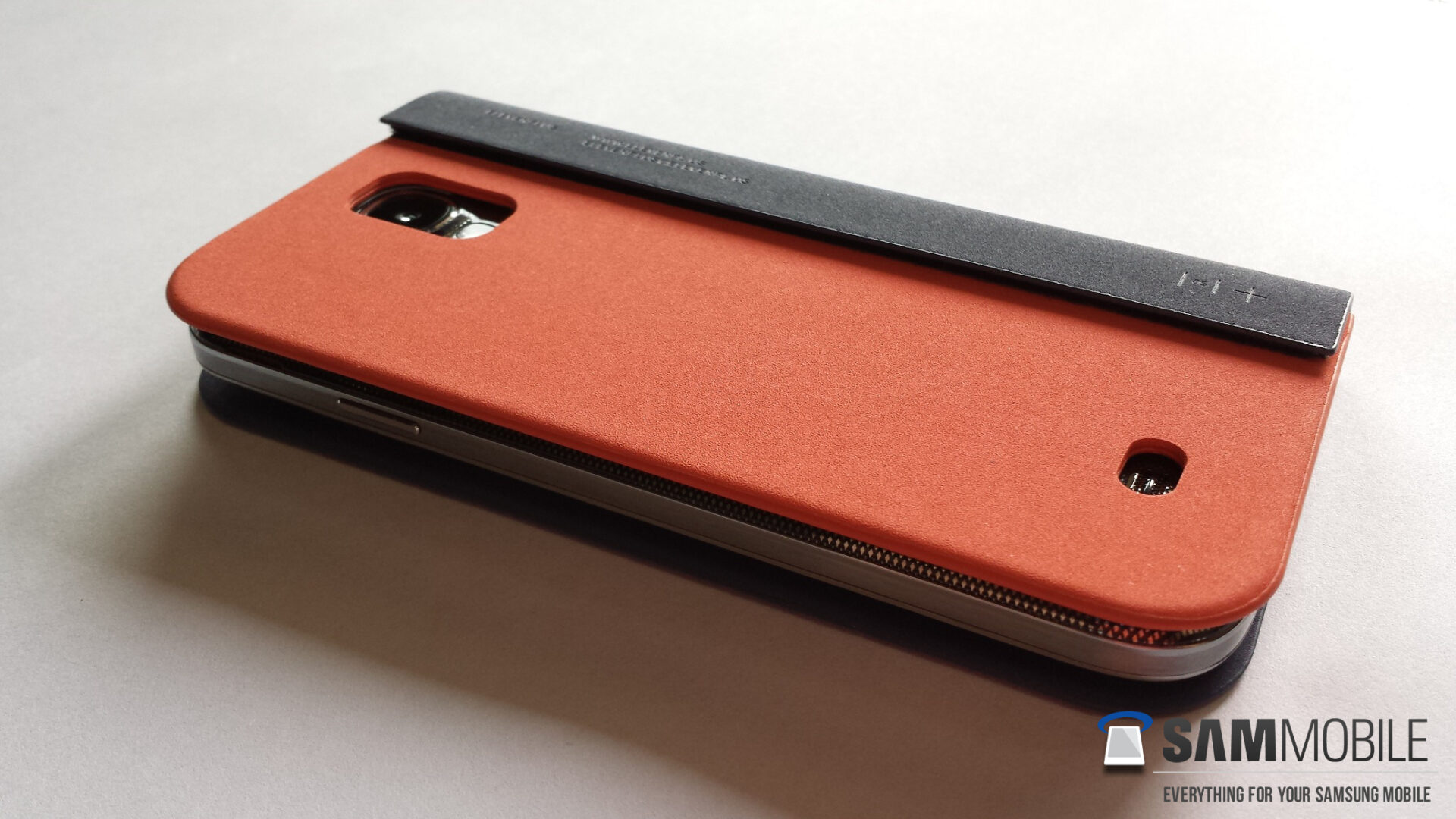 Review: 11+ Switch Cover for Samsung Galaxy S4 - SamMobile - SamMobile