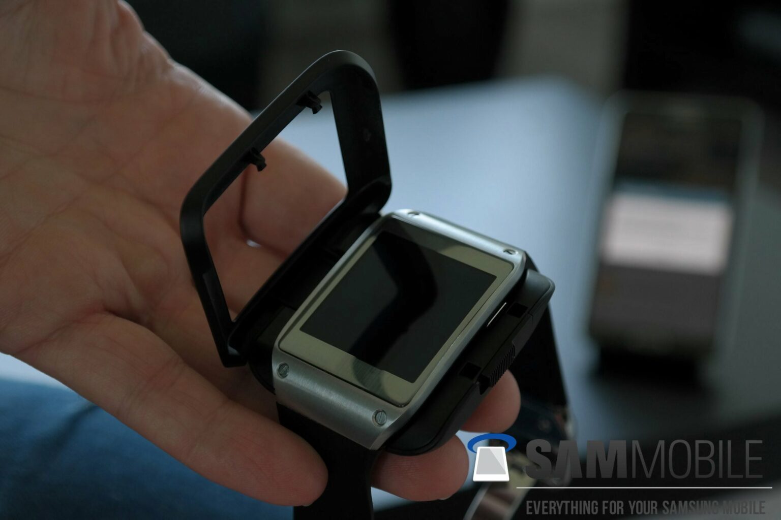 Review: Samsung Galaxy Gear (SM-V700) - SamMobile
