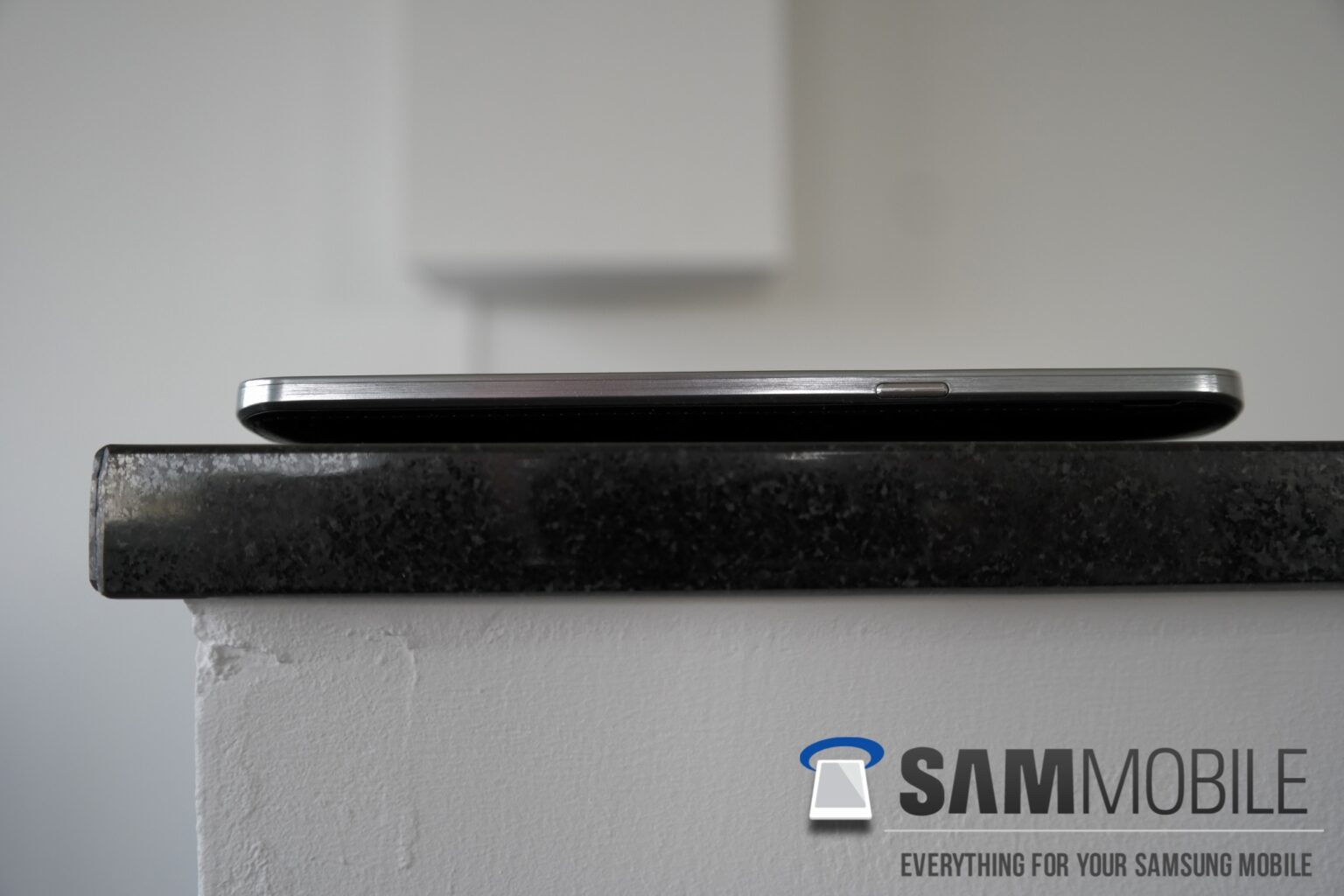 Review: Samsung Galaxy Round (SM-G910S) - SamMobile