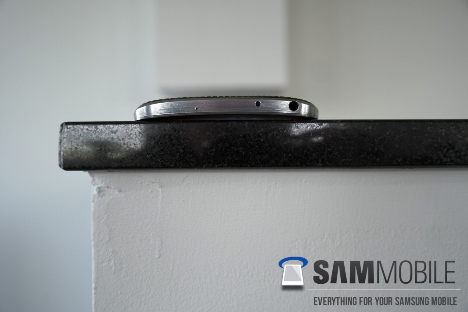Review: Samsung Galaxy Round (SM-G910S) - SamMobile