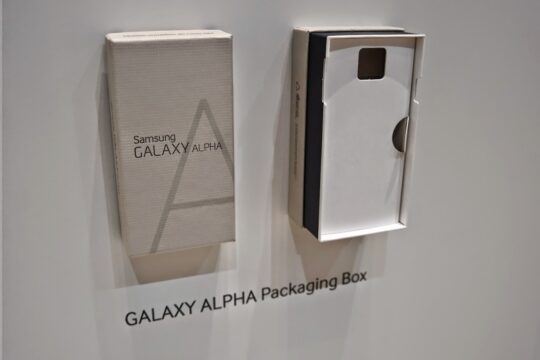 Samsung Galaxy Alpha retail box shown off at IFA - SamMobile - SamMobile
