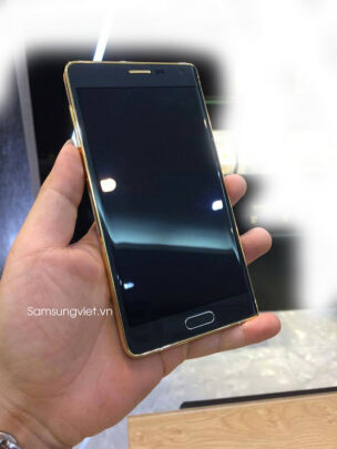 Gold-plated Samsung Galaxy Note Edge spotted in Vietnam - SamMobile ...
