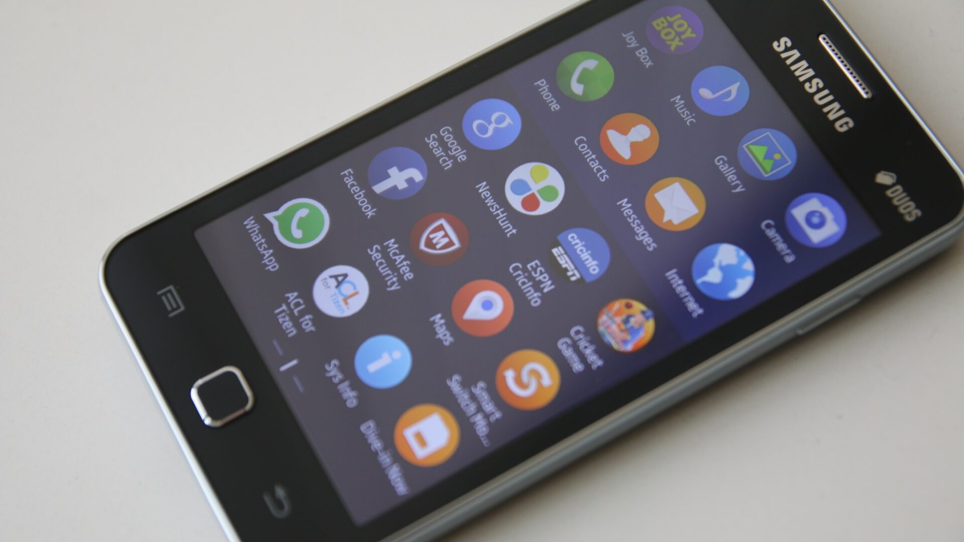 Samsung's Tizen-powered Z3 will launch in Europe - SamMobile - SamMobile