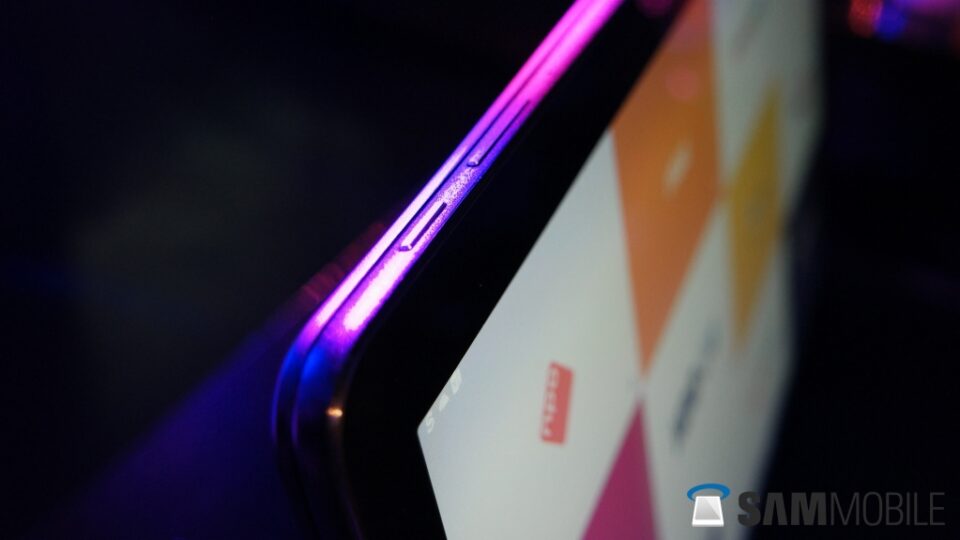Samsung Galaxy View hands-on pictures and first impression - SamMobile ...