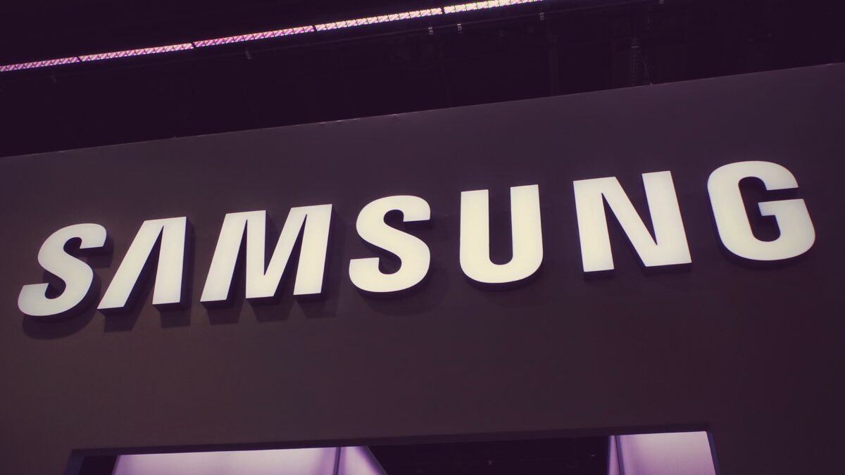 Samsung to still have a chance in Sharp acquisition, rumors continue ...