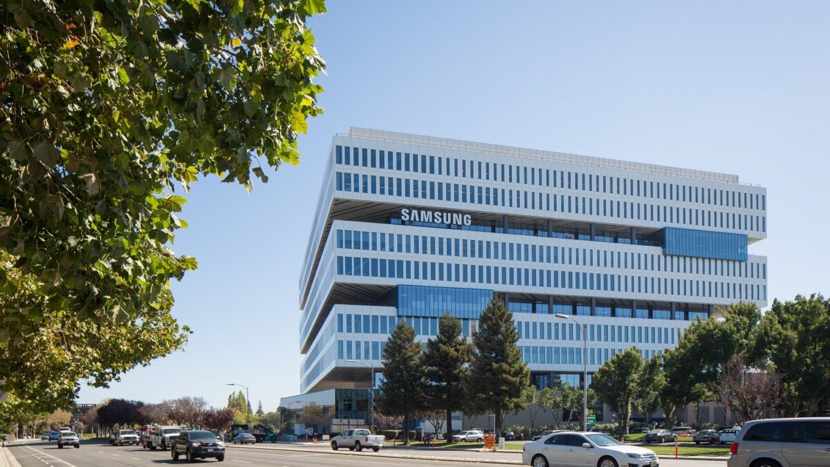 Samsung beats Intel in semiconductor sales with massive growth in 2021 ...