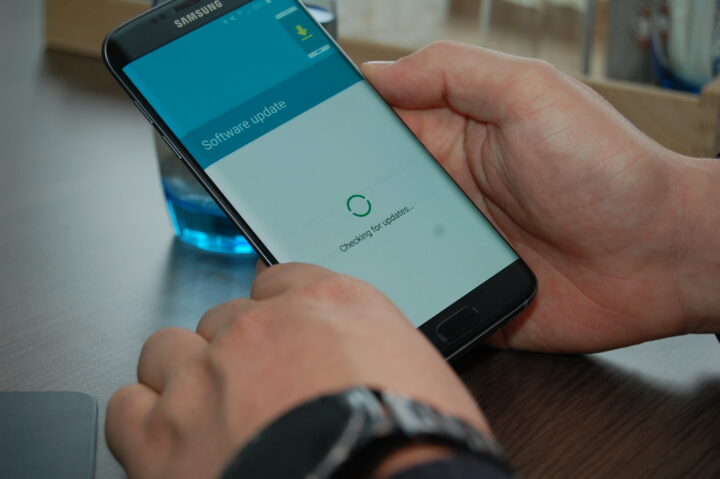 SamMobile Firmware update magazine: August 7, 2017 - SamMobile