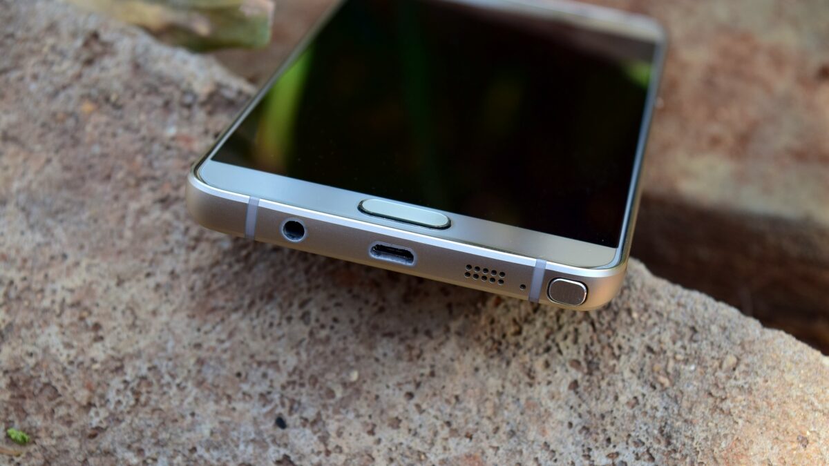 Exclusive: Samsung Galaxy Note 6 to come with USB Type-C, new Gear VR ...