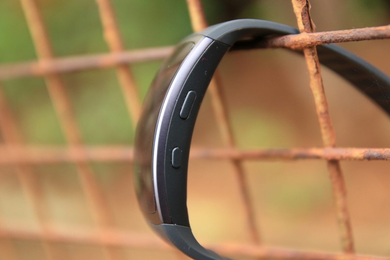 Samsung Gear Fit 2 review: A worthy upgrade over the Gear Fit ...