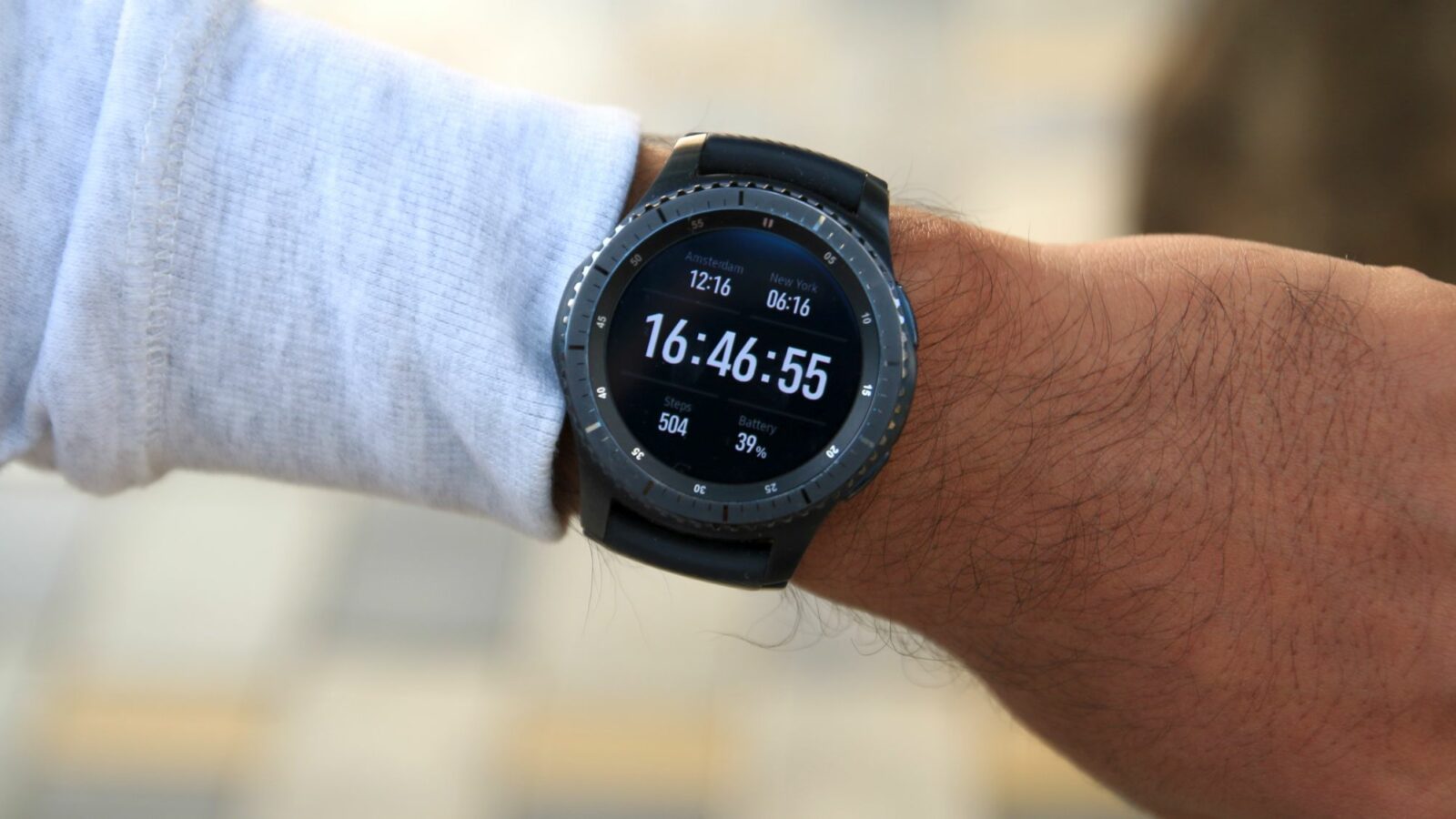 Daily Deal: Up to 35% off the Samsung Gear S3 Frontier smartwatch ...