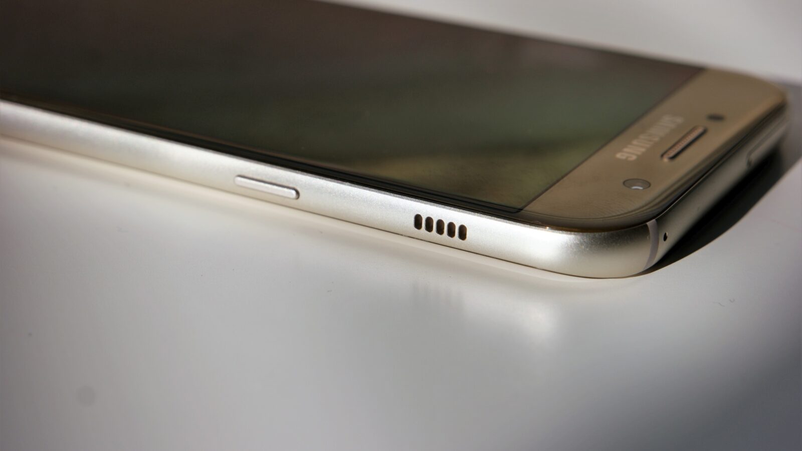 [Update: A7, too] Samsung rolling out November security update to the ...