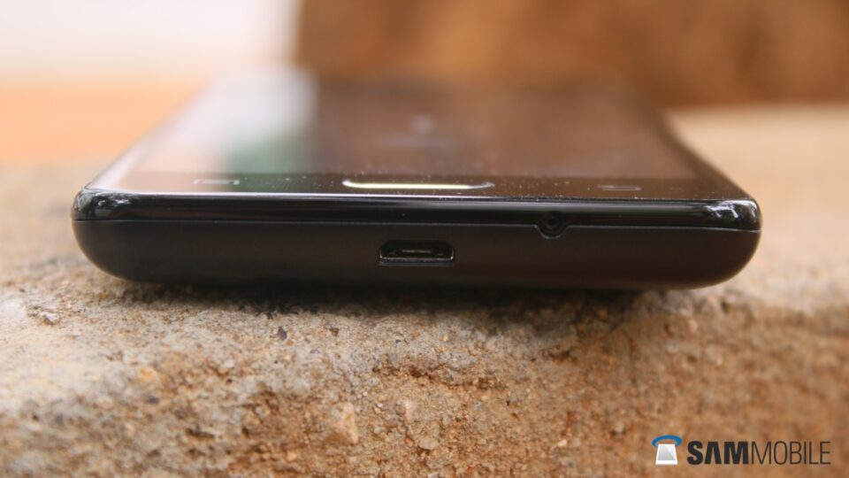 Samsung Z4 review: Another hard to recommend Tizen smartphone ...