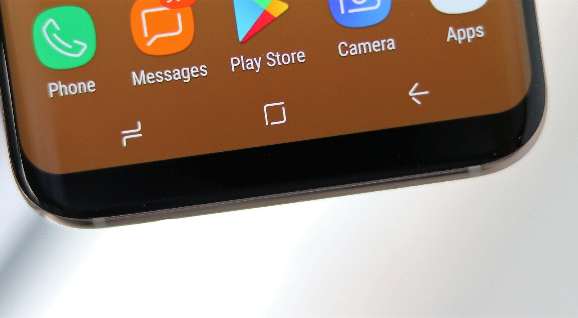 Rumor: The Galaxy S9 may not have notably reduced bezels after all ...