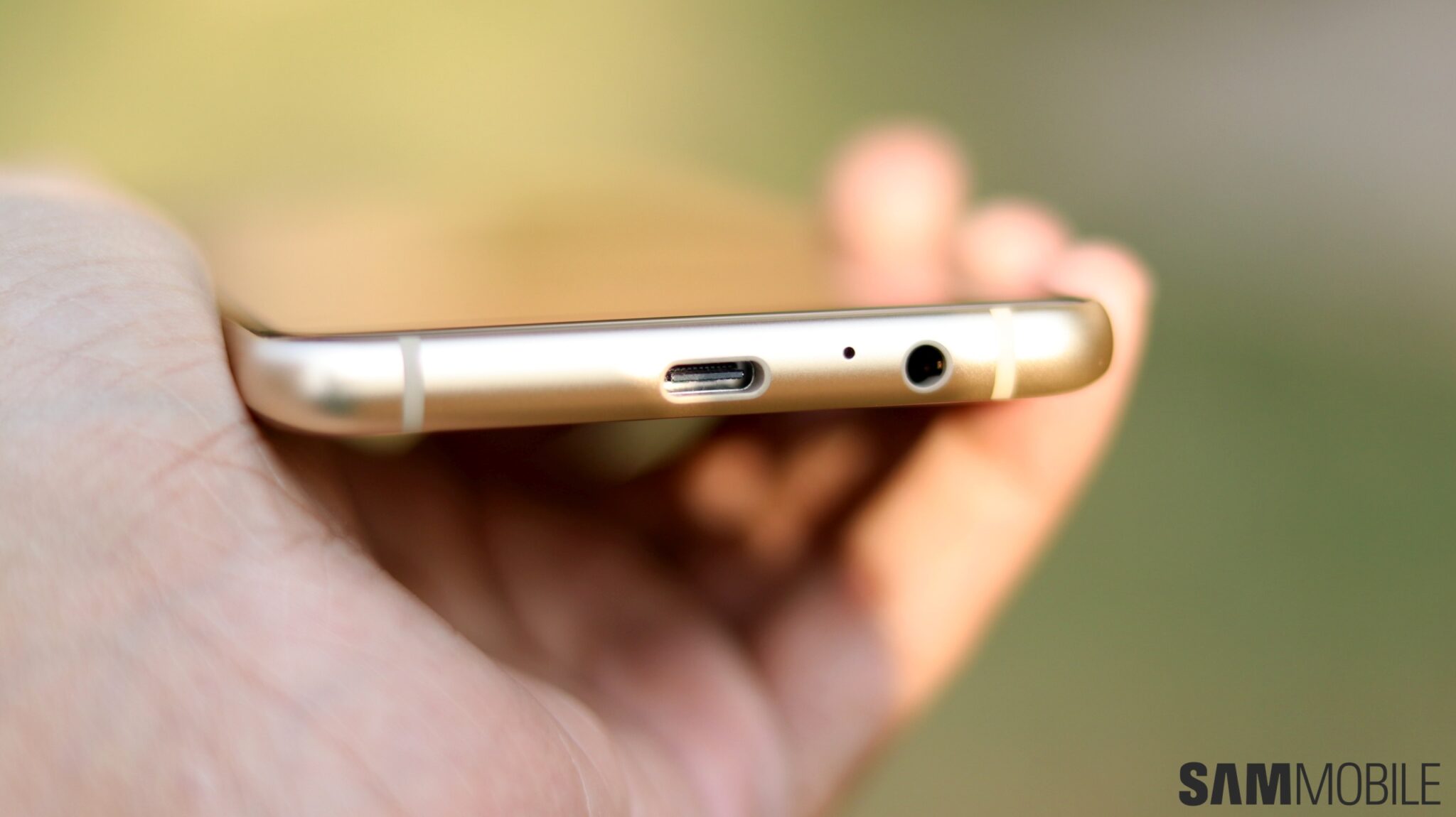 Samsung Galaxy A8 (2018) and Galaxy A8+ review - SamMobile