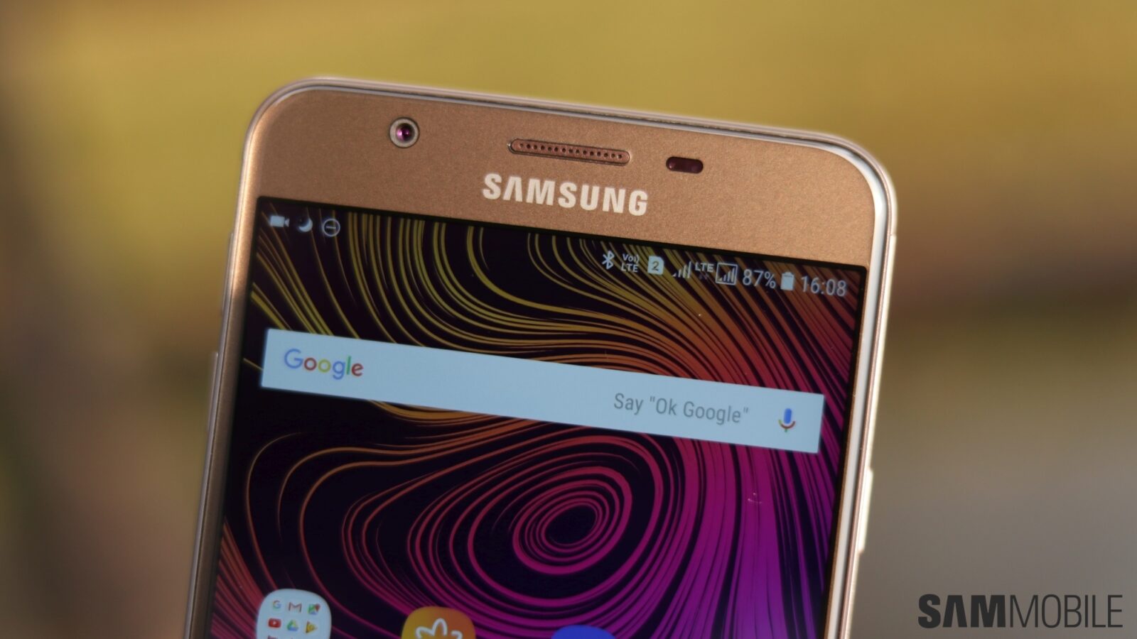 Samsung Galaxy On7 Prime review: Good effort, but not enough - SamMobile