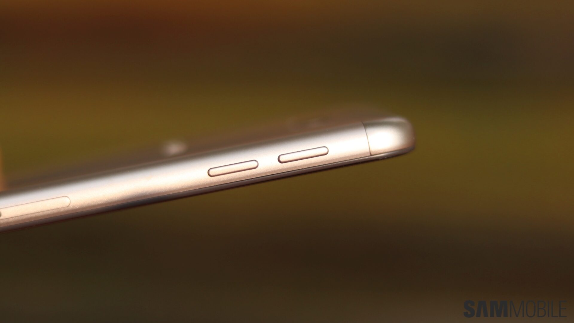 Samsung Galaxy On7 Prime review: Good effort, but not enough - SamMobile