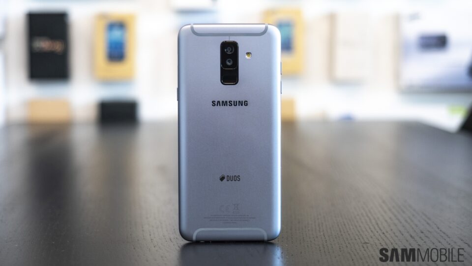 Samsung Galaxy A6 Plus review: A good phone let down by its price tag ...