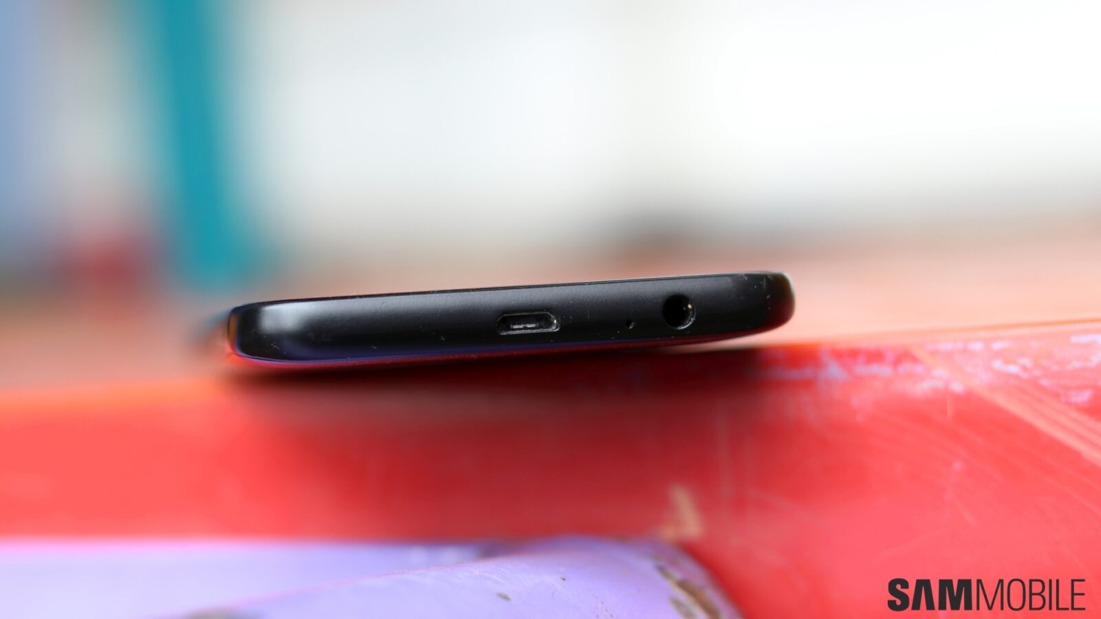 Samsung Galaxy J6 review: Greater than the sum of its parts - SamMobile