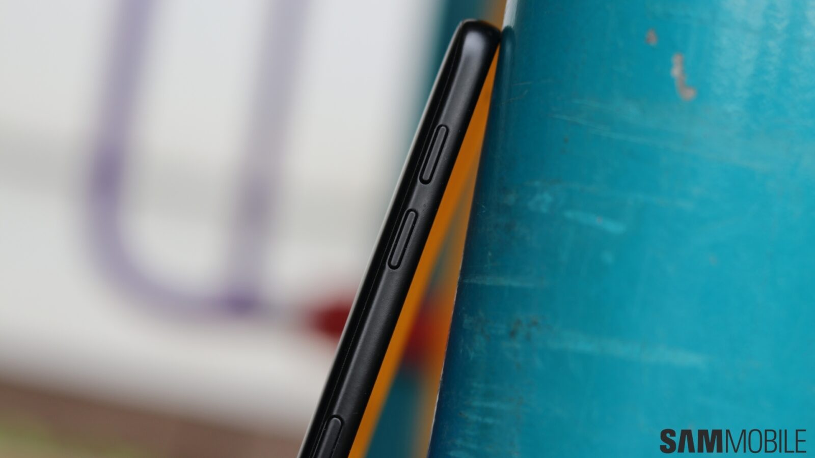 Samsung Galaxy J6 review: Greater than the sum of its parts - SamMobile