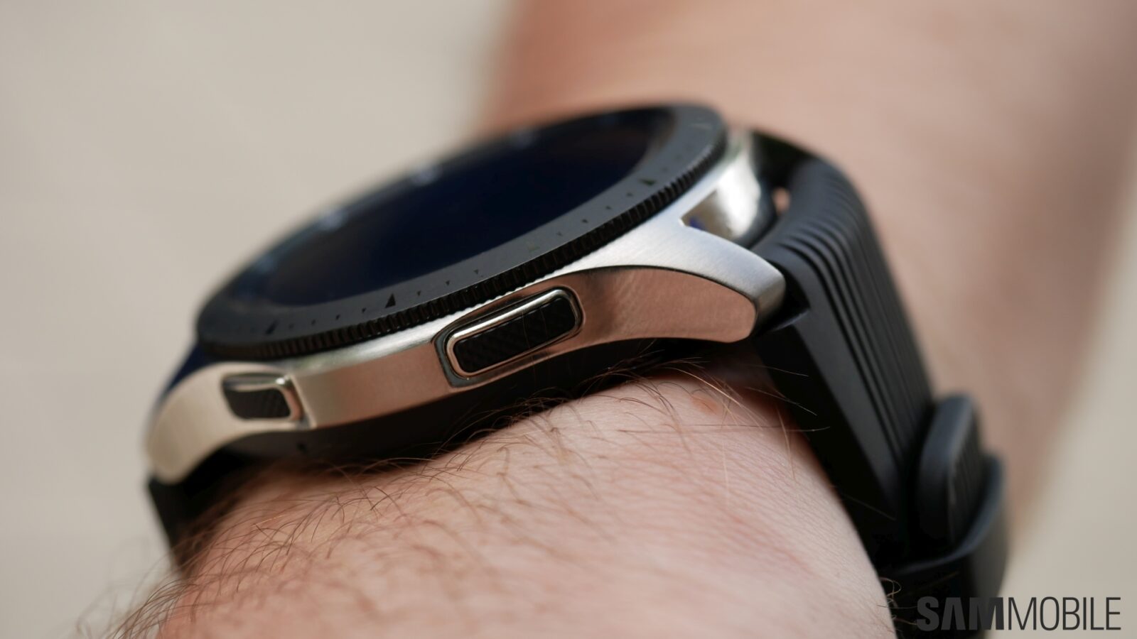Samsung Galaxy Watch hands-on impressions - SamMobile