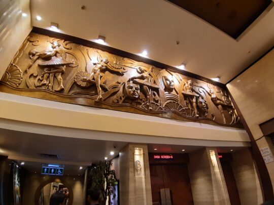 Samsung Galaxy A7 review: Get it for that ultra-wide camera - SamMobile