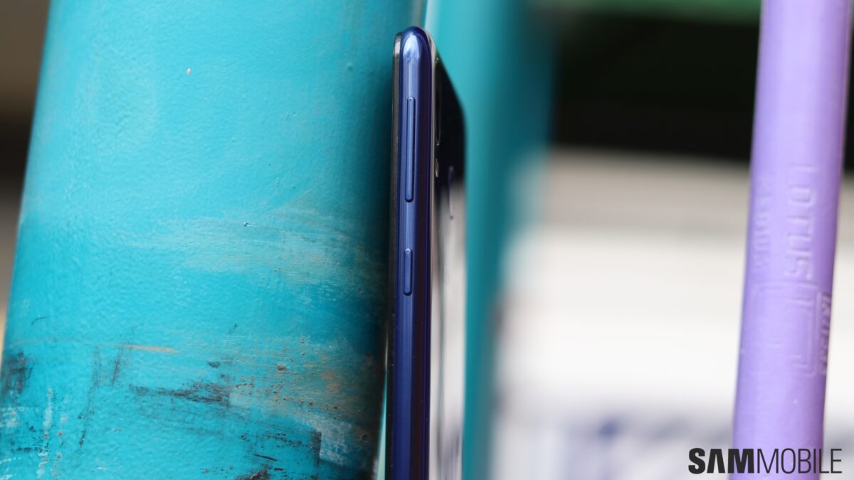 Samsung Galaxy M20 review: Putting the 'M' in masterstroke - SamMobile