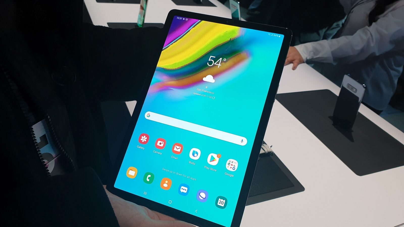 Samsung’s latest Galaxy Tab S5e commercial is a stroke of genius ...