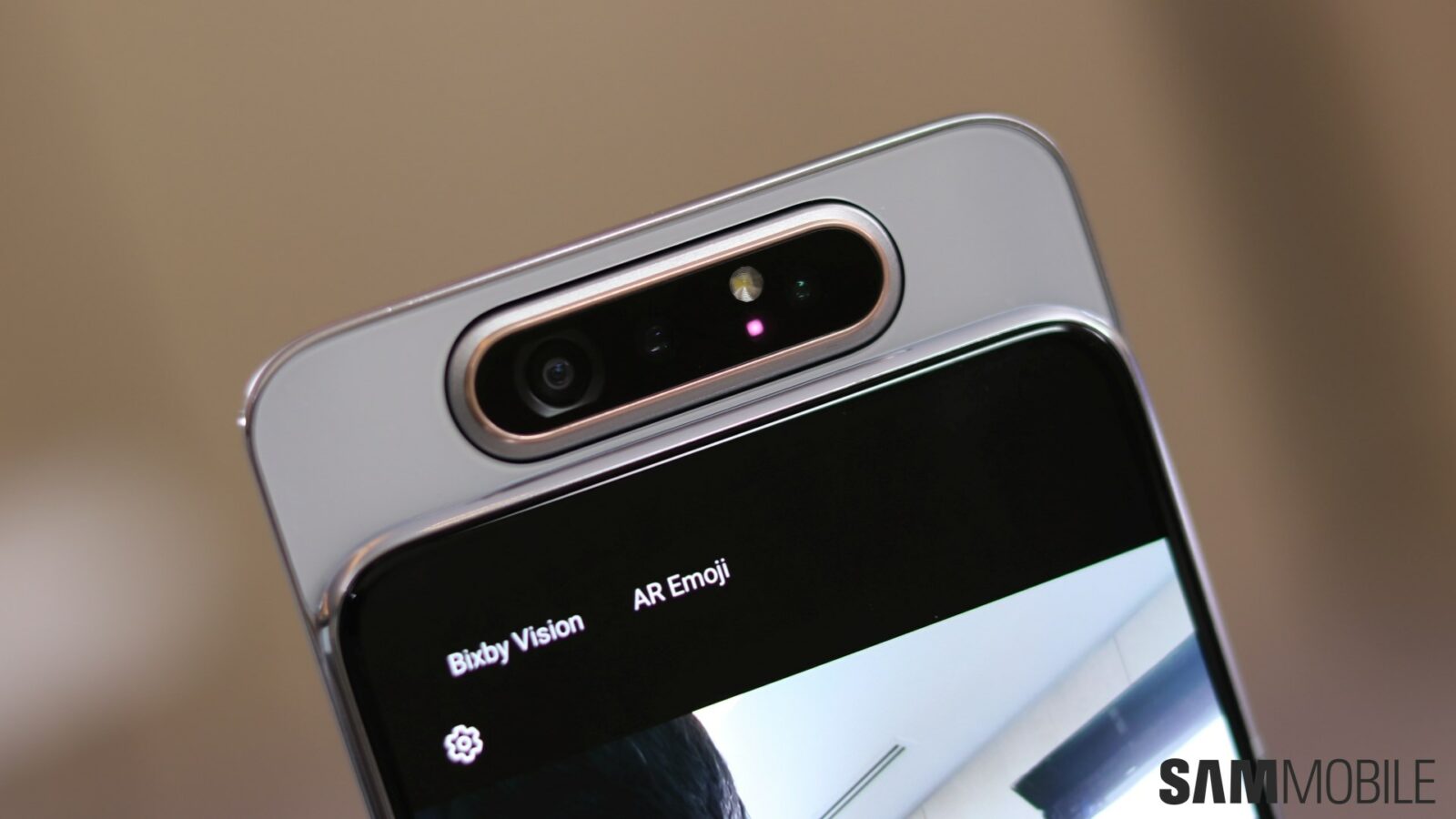 Galaxy A80 video shows Samsung's clever engineering of rotating camera ...