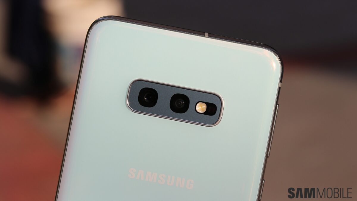 Samsung Galaxy S10e - SamMobile