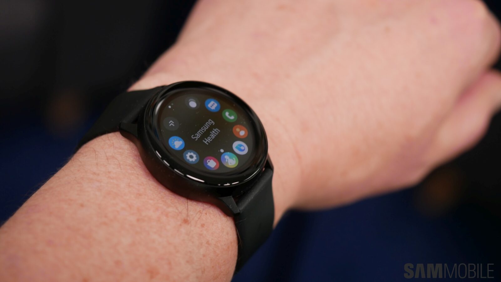 Samsung Galaxy Watch Active review: Big things come in small packages ...