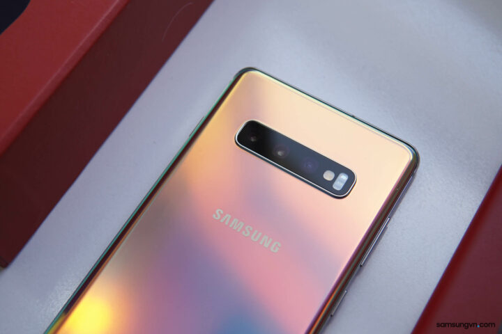 Galaxy S10+'s new Prism Silver color is quite a sight - SamMobile