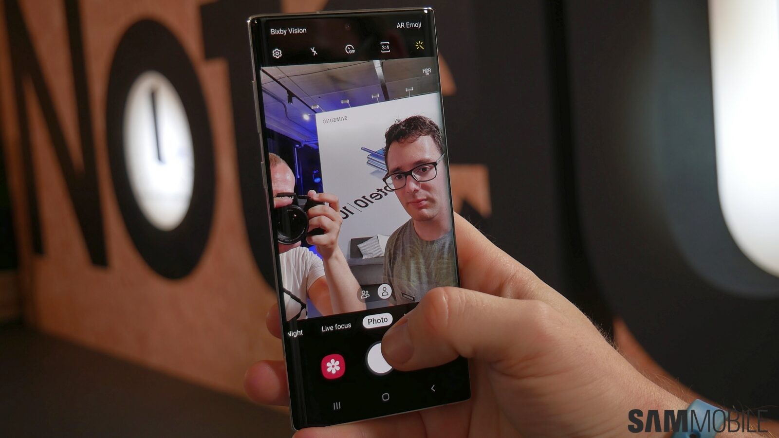 [Sample] Galaxy Note 10 gets Night mode for front and telephoto cameras ...