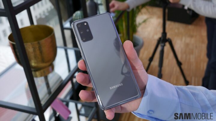 Samsung guide on how to clean your phone to protect against coronavirus ...