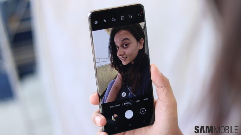 Blur the background on any photo on your Galaxy phone or tablet ...