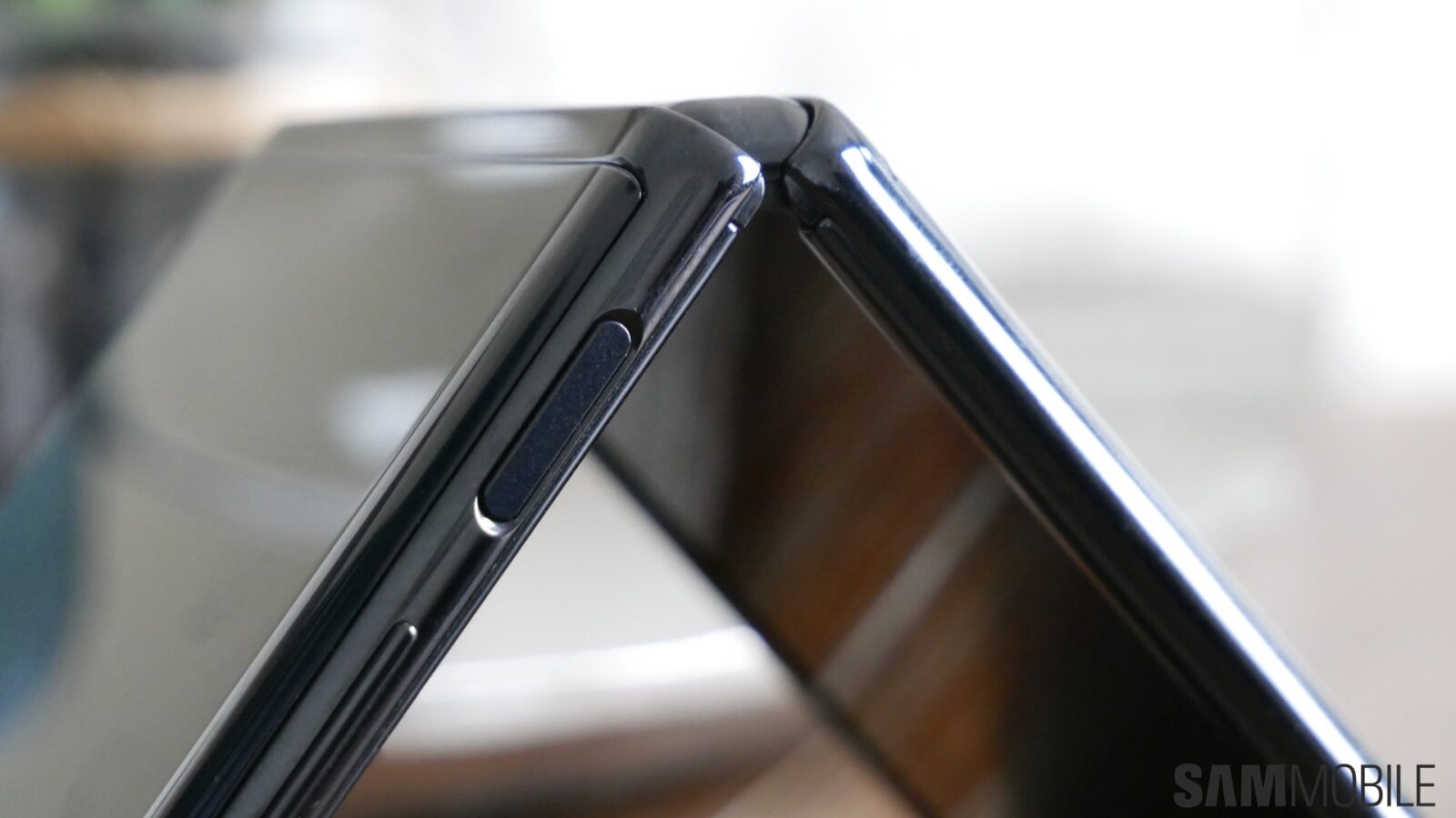 Samsung SM-F415 is not a foldable phone, our sources tell us - SamMobile