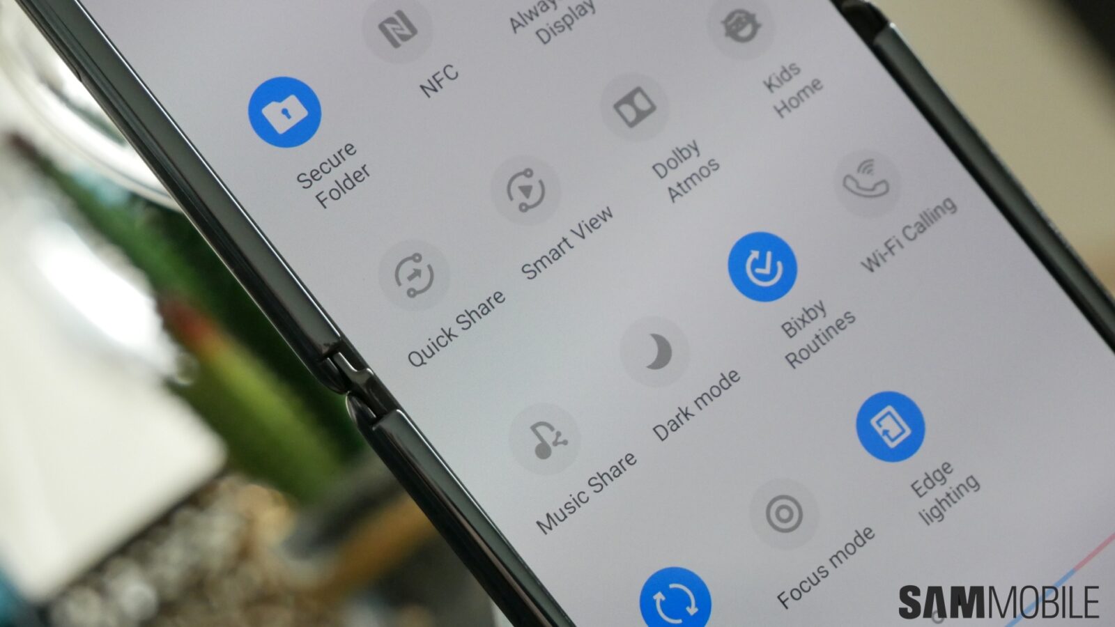 Everything about One UI version 2.5 - SamMobile