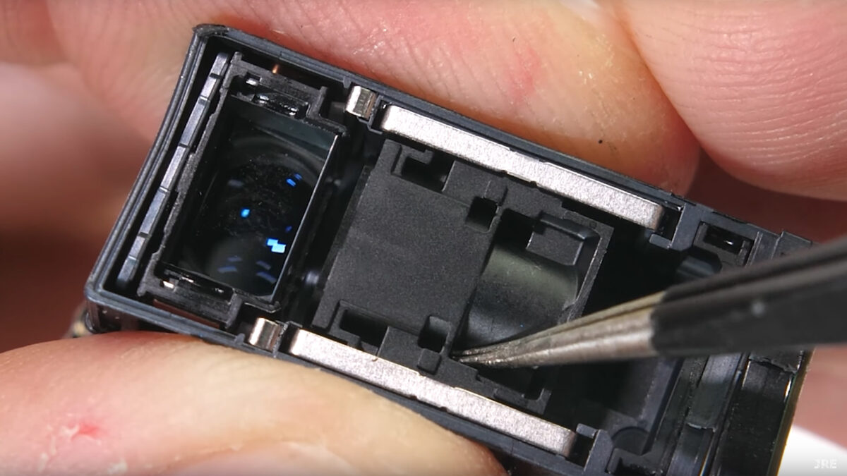 Galaxy S20 Ultra teardown video shows Samsung's superior periscope zoom ...