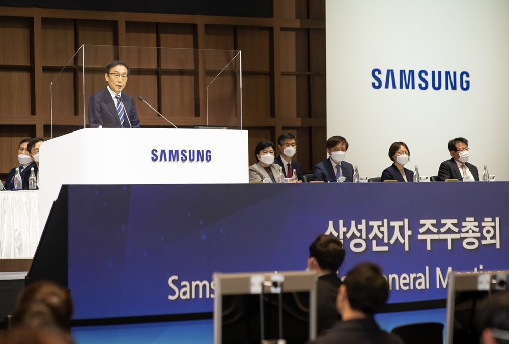 Samsung revises its business expectations amid coronavirus pandemic ...