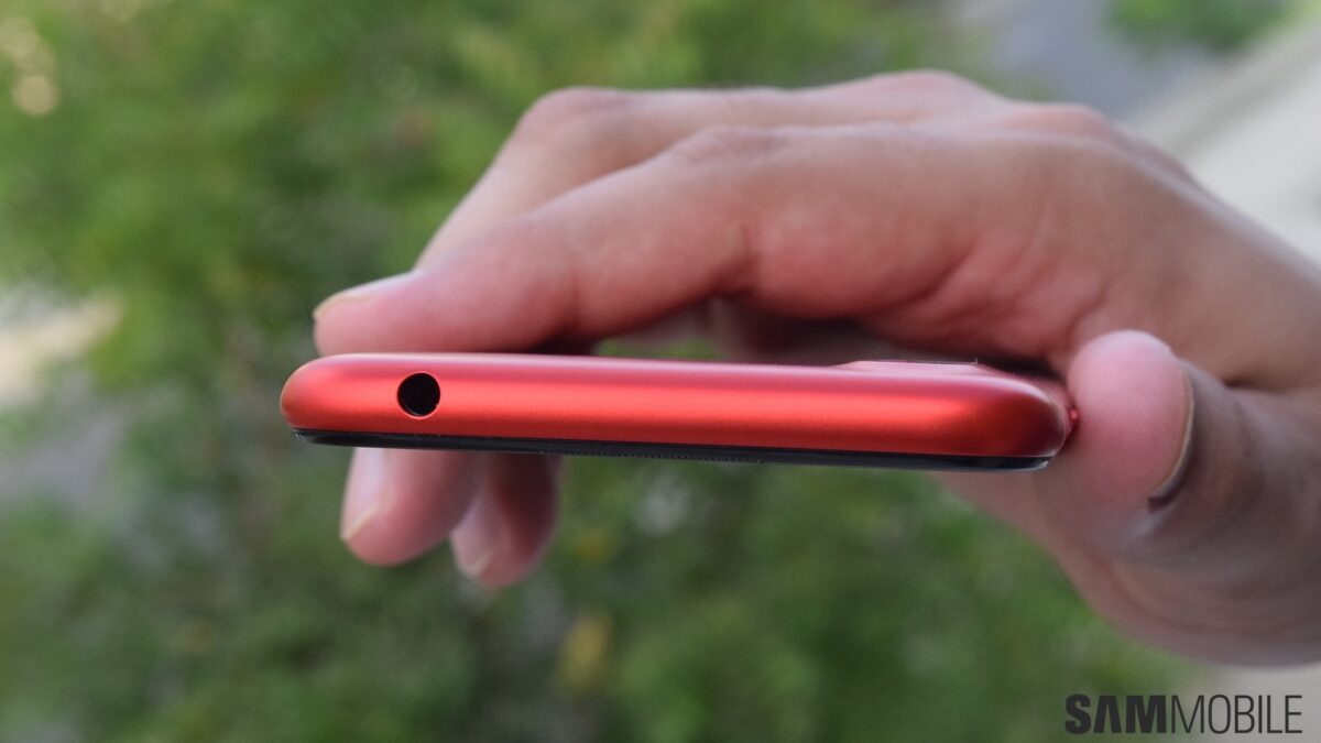 Samsung Galaxy A01 hands-on: Budgeting for success? - SamMobile