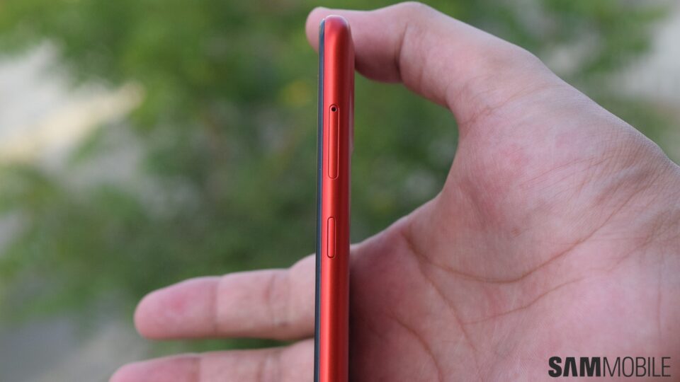 Samsung Galaxy A01 hands-on: Budgeting for success? - SamMobile