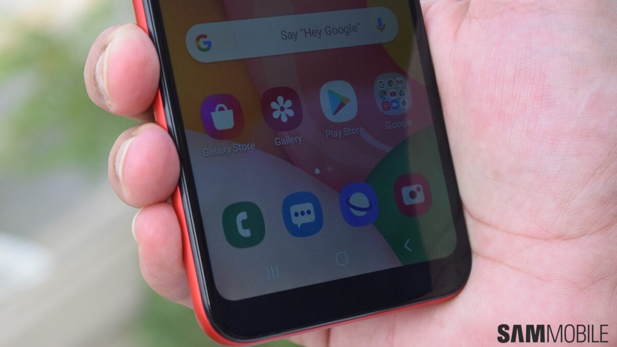 Galaxy A01 Android 11 update starts rolling out in the US on Verizon's ...