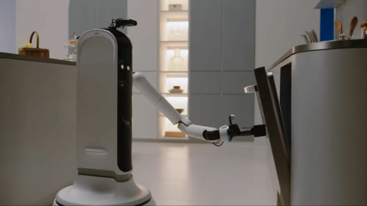 Meet Samsung's new AI-powered household robot that can do your chores ...