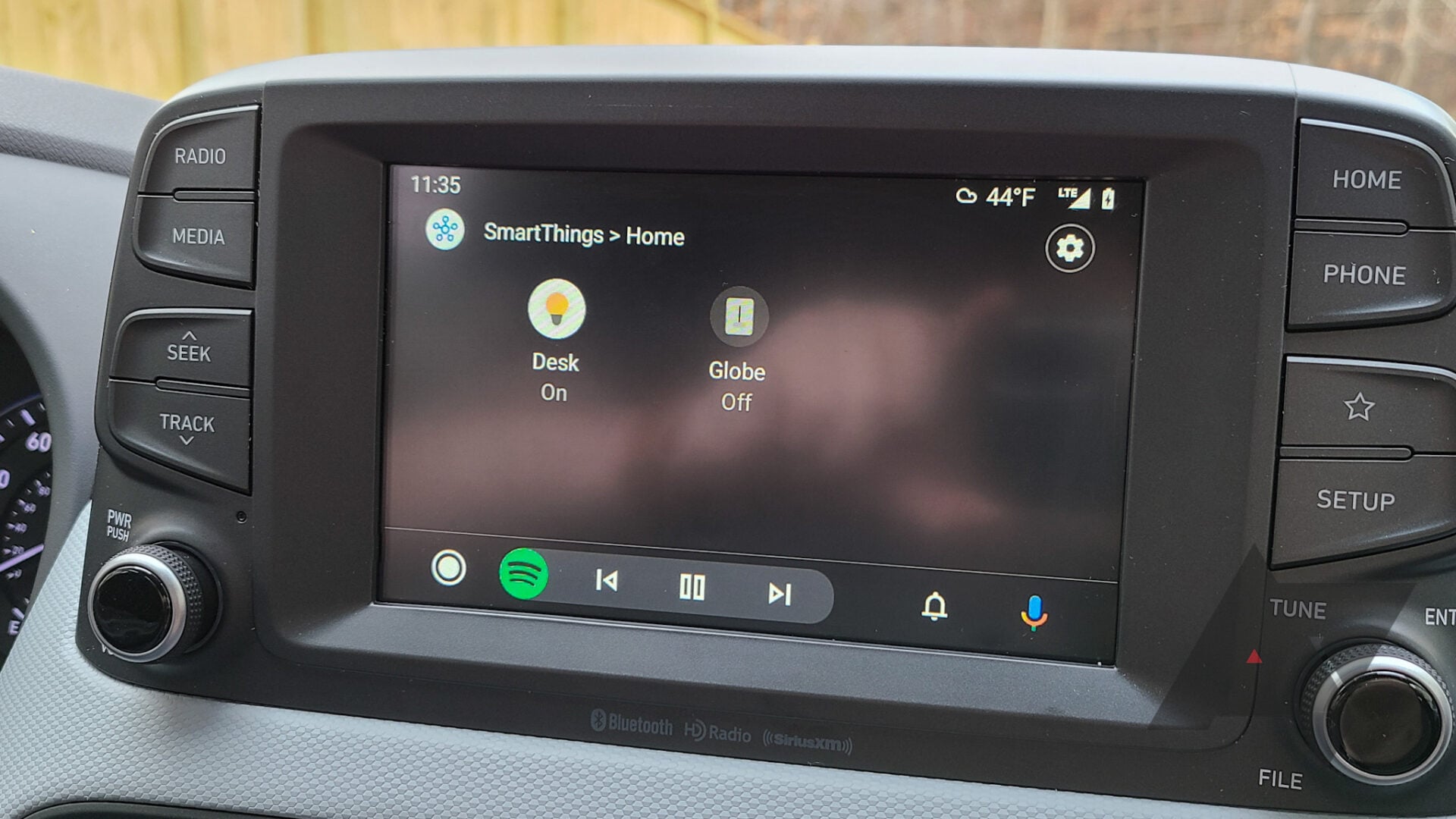 Samsung starts rolling out Android Auto support for SmartThings - SamMobile