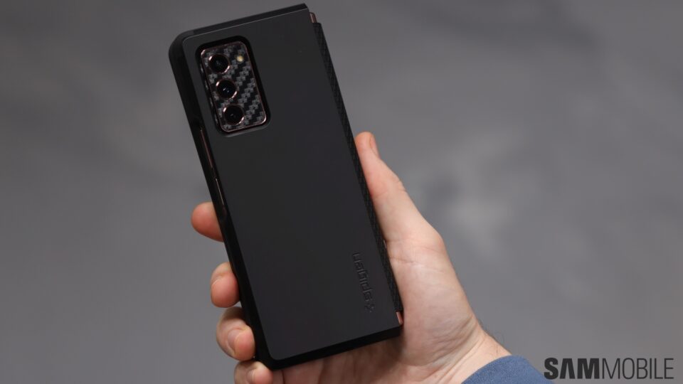 Best Spigen cases and accessories for your Samsung devices - SamMobile