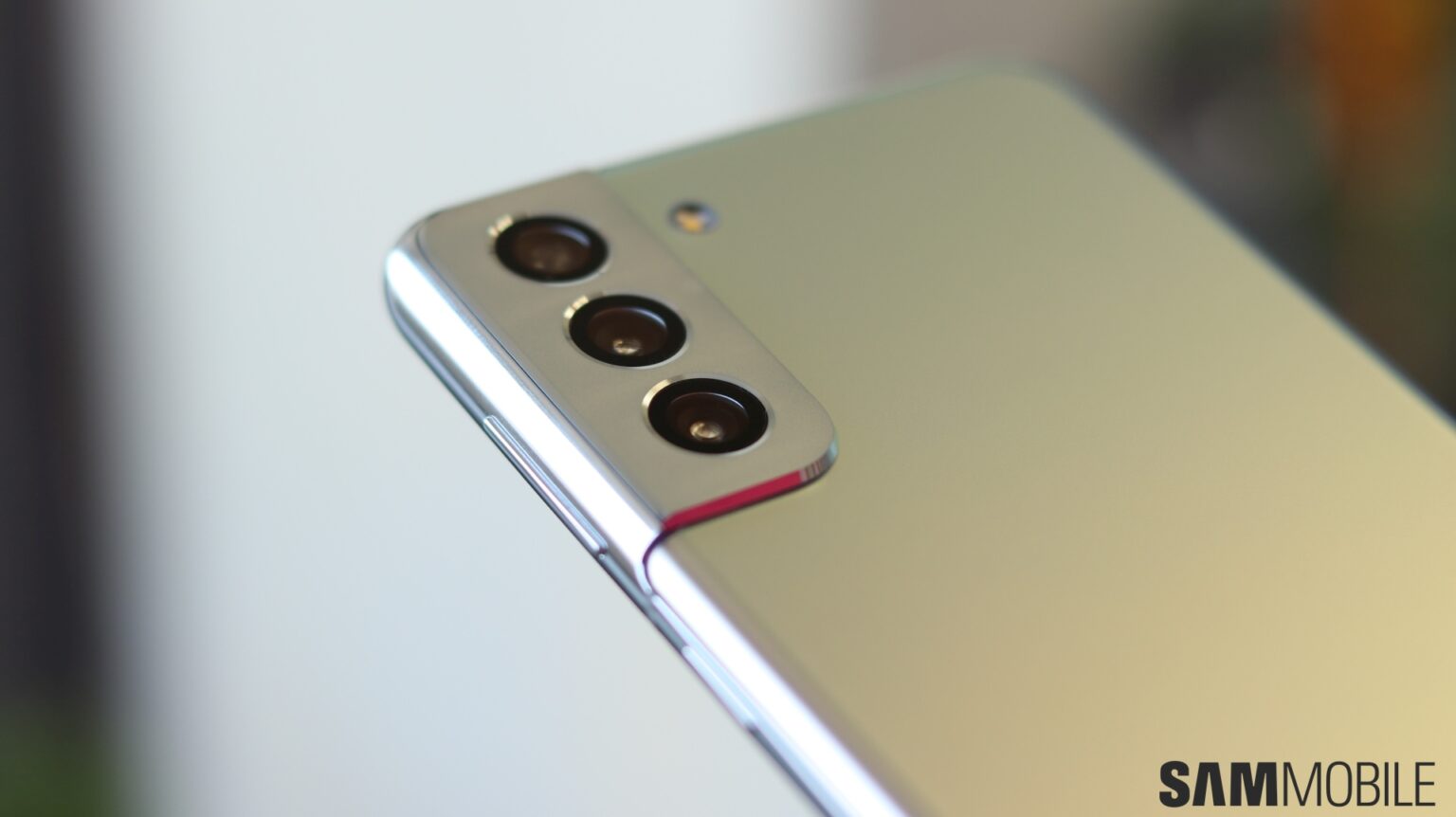 Samsung Galaxy S21 is the next to get January 2023 security update ...