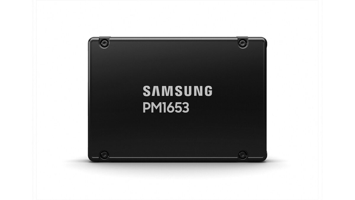 Samsung PM1653 is the new king of enterprise-grade server SSDs - SamMobile