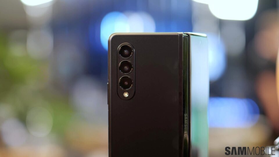 24 hours with the Galaxy Z Fold 3, Samsung's impressive new foldable ...