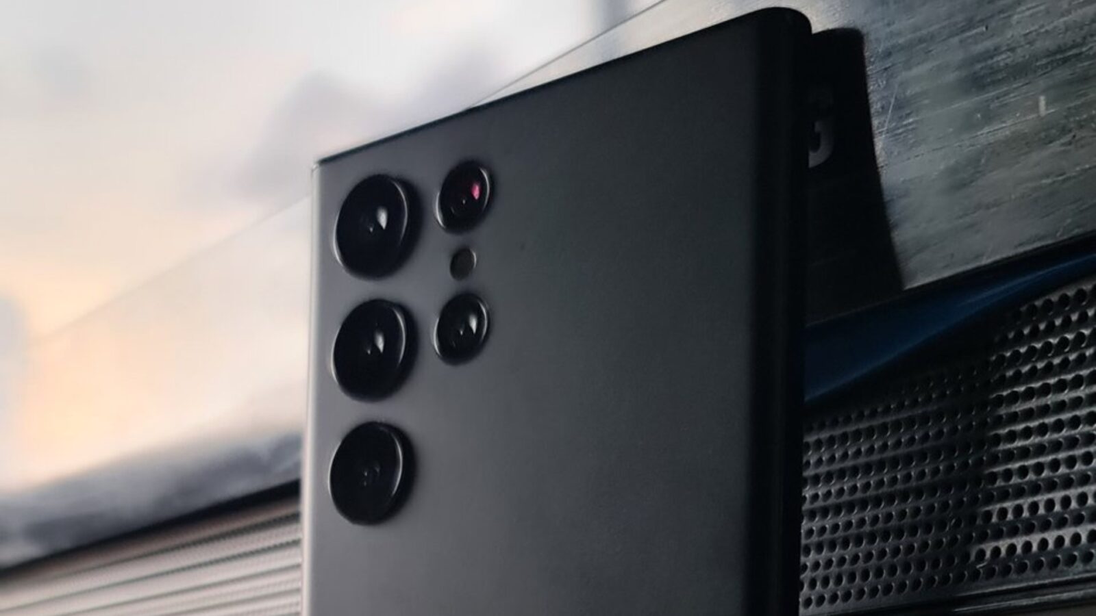 Galaxy S22 series haptic feedback to improve thanks to new X-axis motor ...